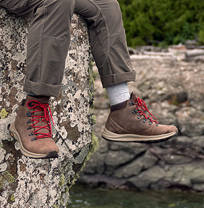 Zapatos y ropa al aire libre para practicar senderismo y Trail Running ...